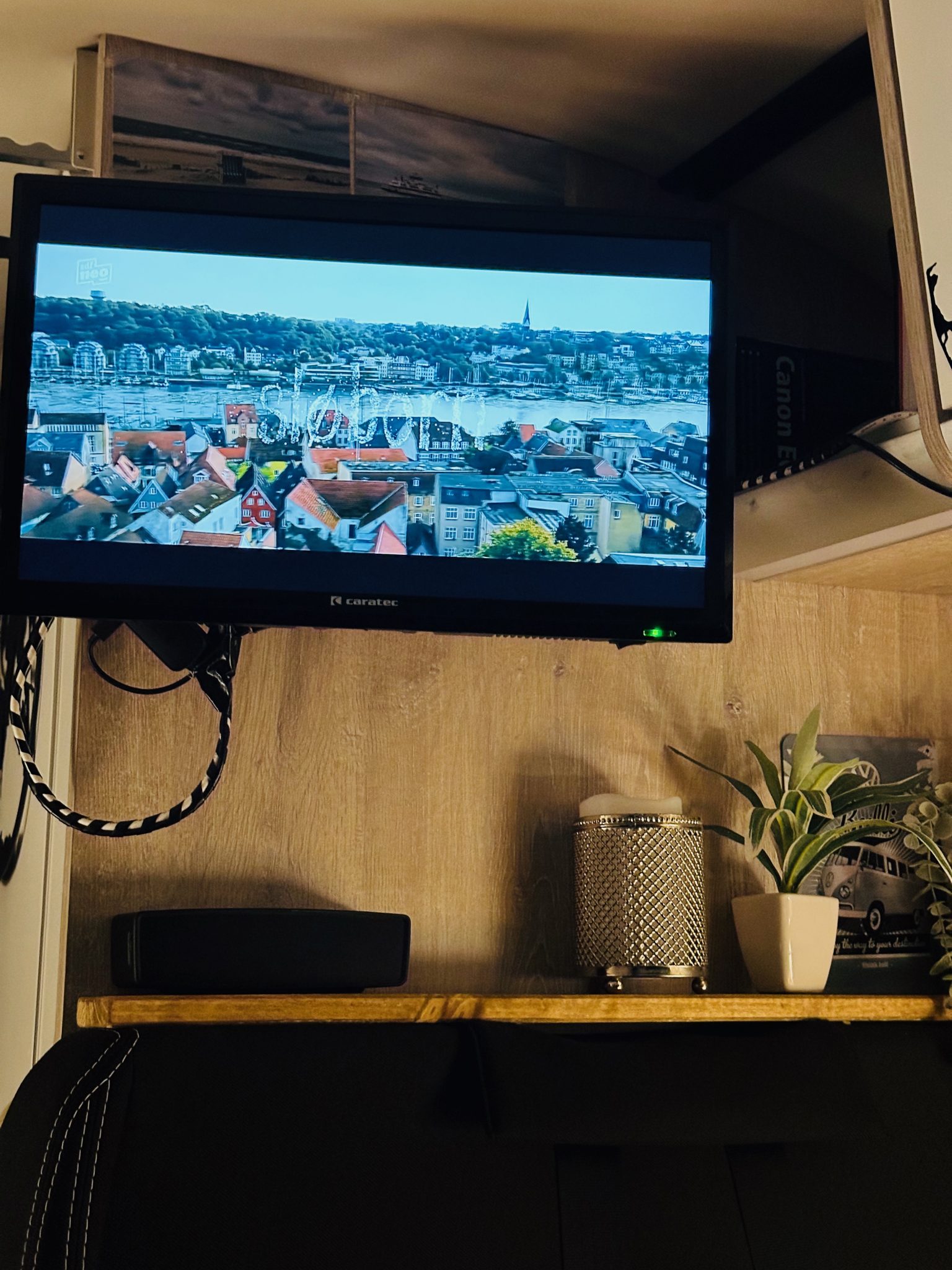 Fernsehen unterwegs im Camper - ganz einfach…. - vangu- Frei. Frau ...
